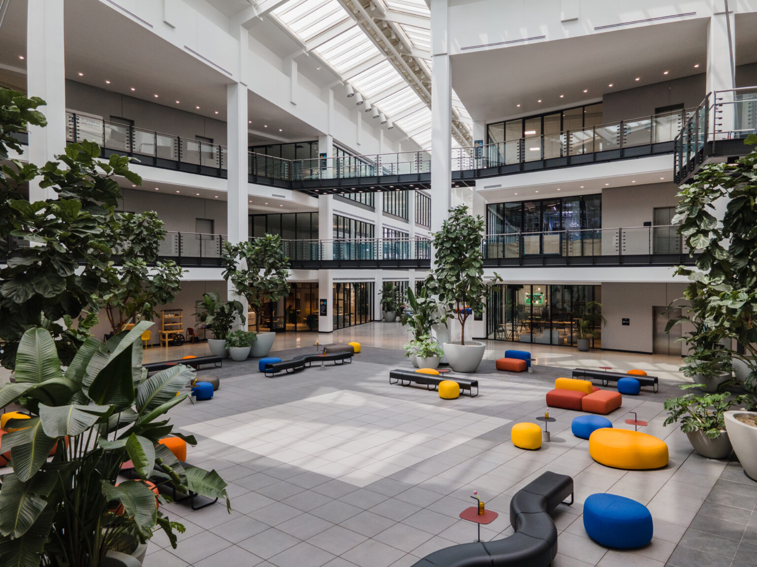 Bell Works Chicagoland Welcomes Club Colors as Latest and Largest ...